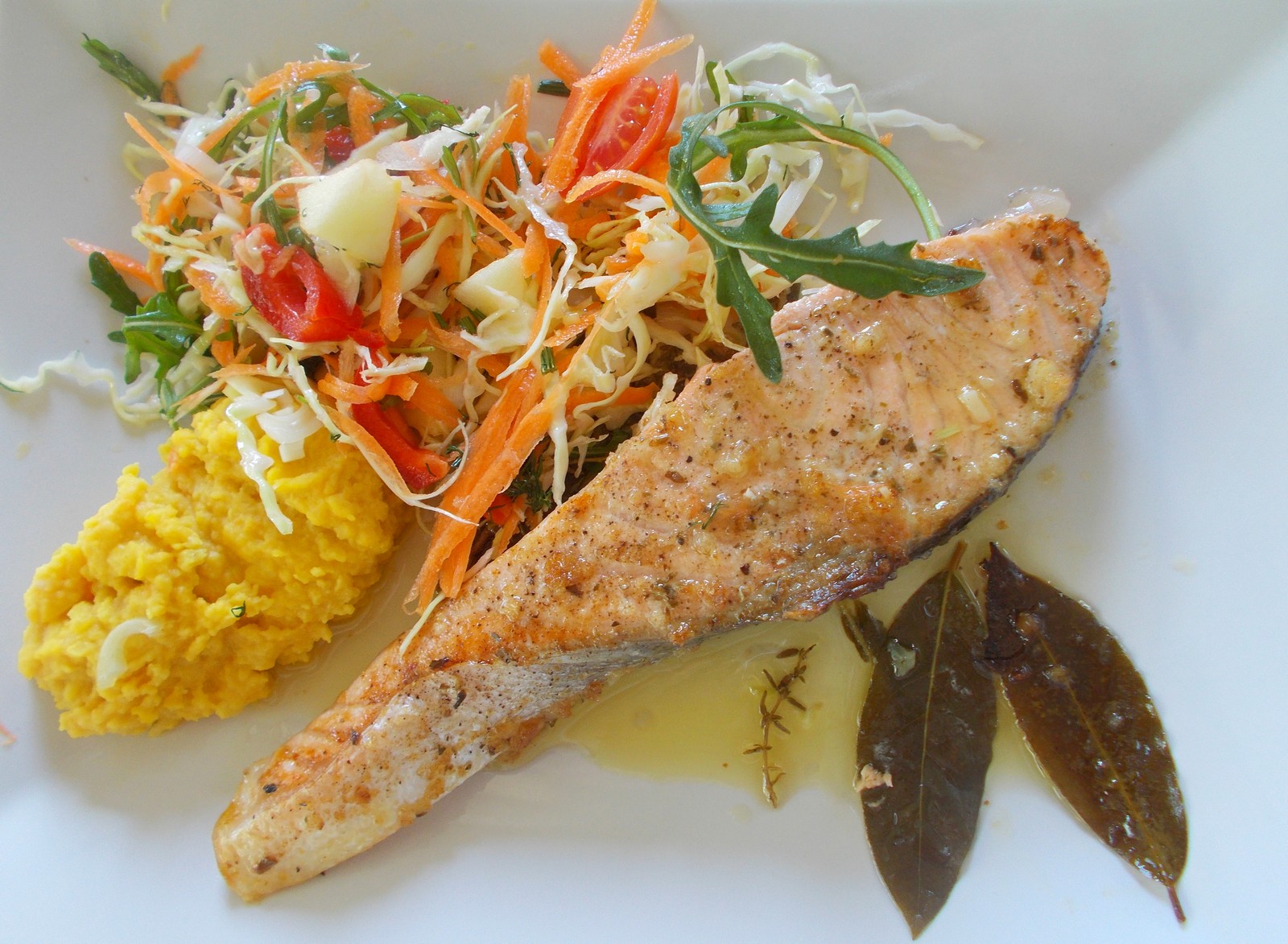 Σολομός με μυρωδικά στο γκριλ | Food Collection