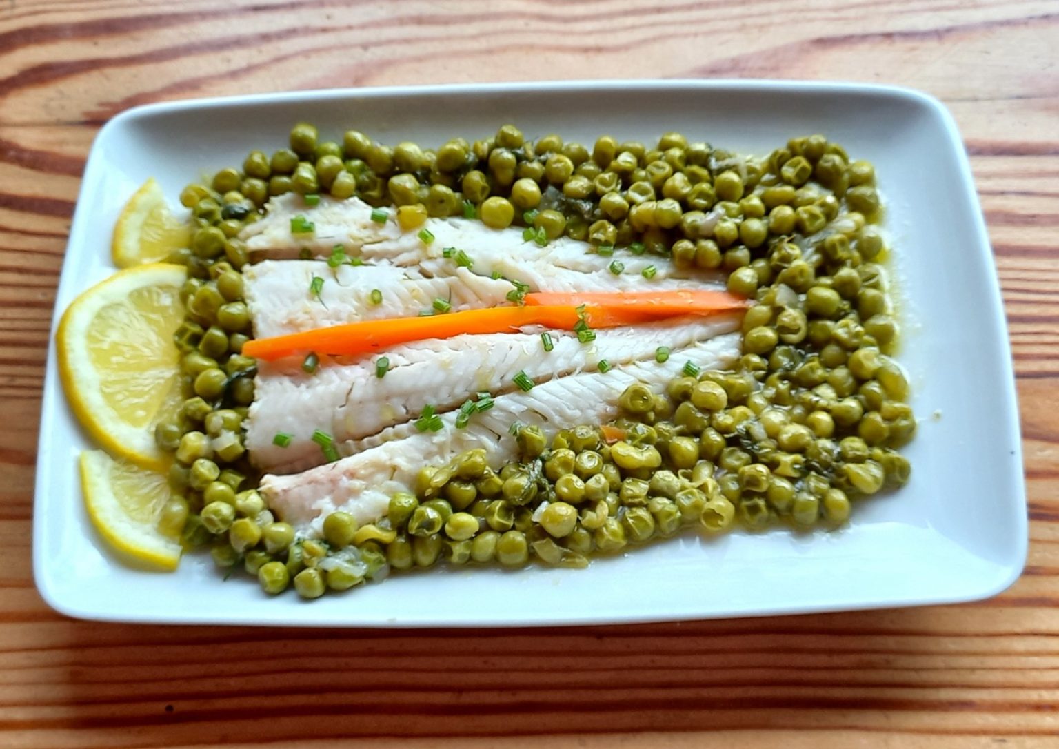 Αρακάς με μπακαλιαράκια στην κατσαρόλα | Food Collection